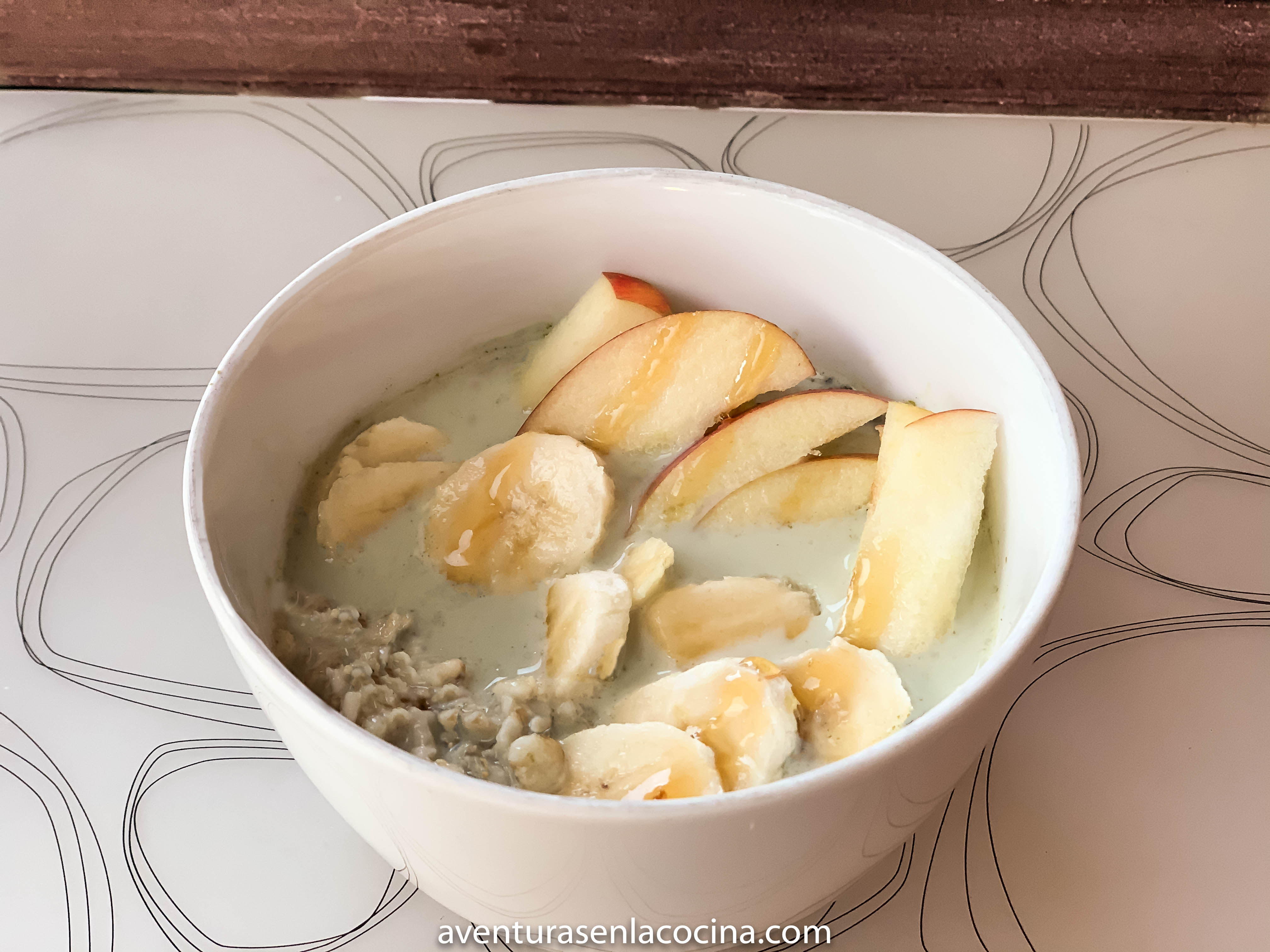 Avena con Matcha – Aventuras en la Cocina